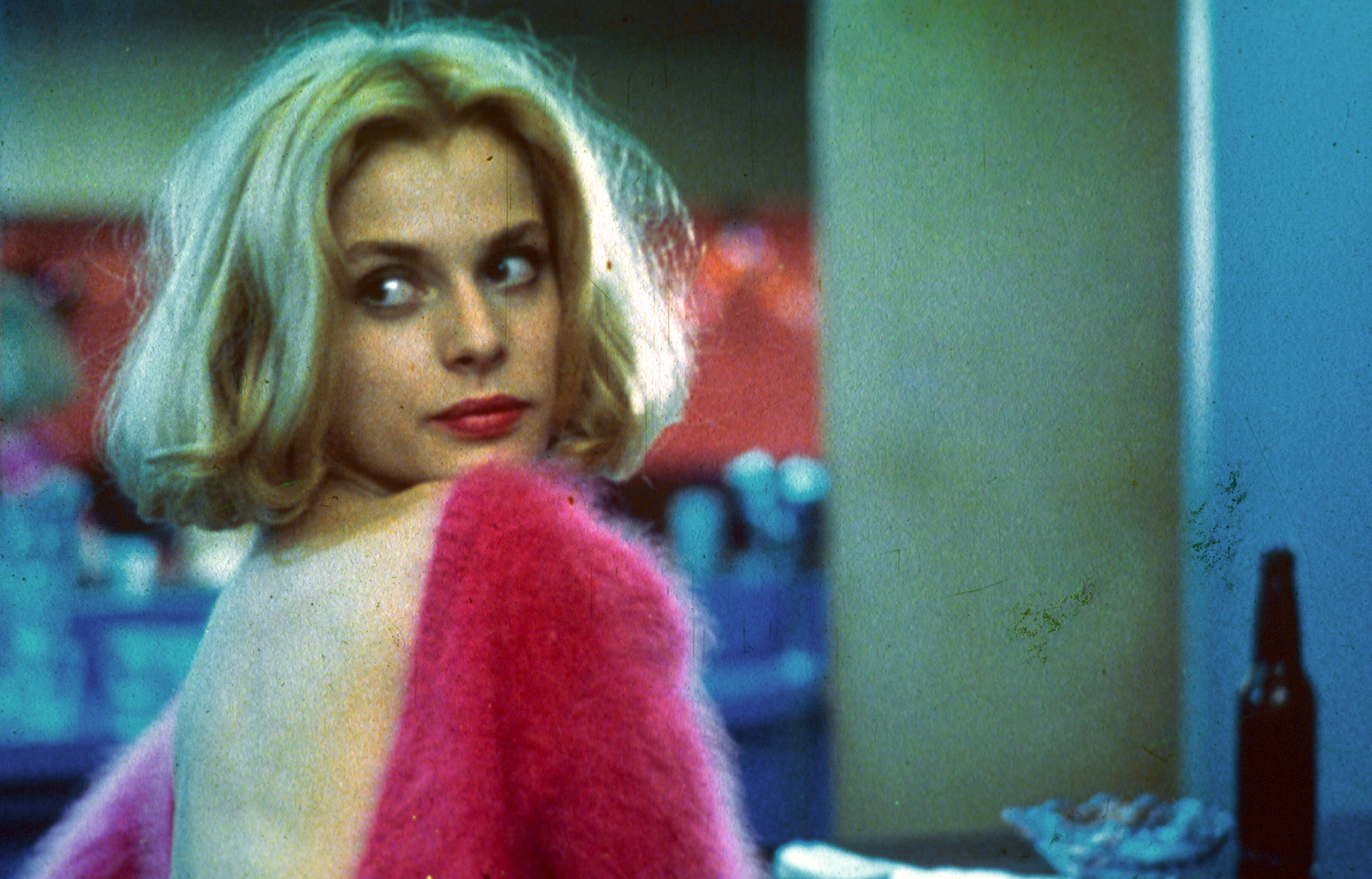 Paris, Texas film review- European sensibility, belonging and Americana ...